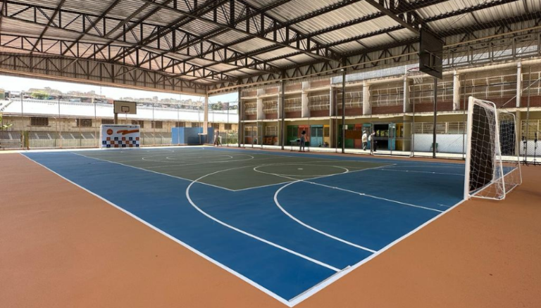 Prefeitura de SP entrega mais uma cobertura de quadra poliesportiva em ...